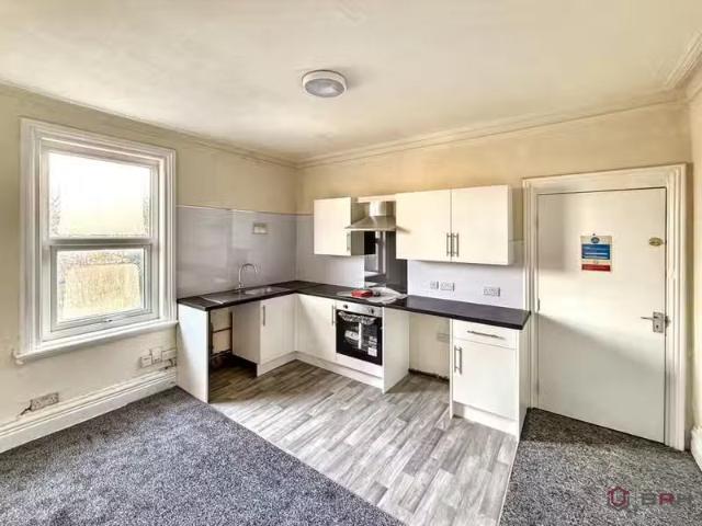 New 1 BA 1 bedroom flat for rent in Avenue Road, Doncaster, DN2