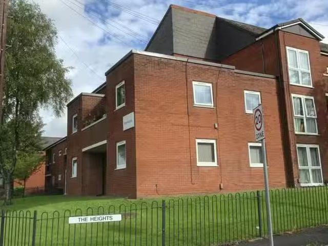 Just in! 1 BA 1 bedroom flat for rent in Greenbank, Chorley Ne.