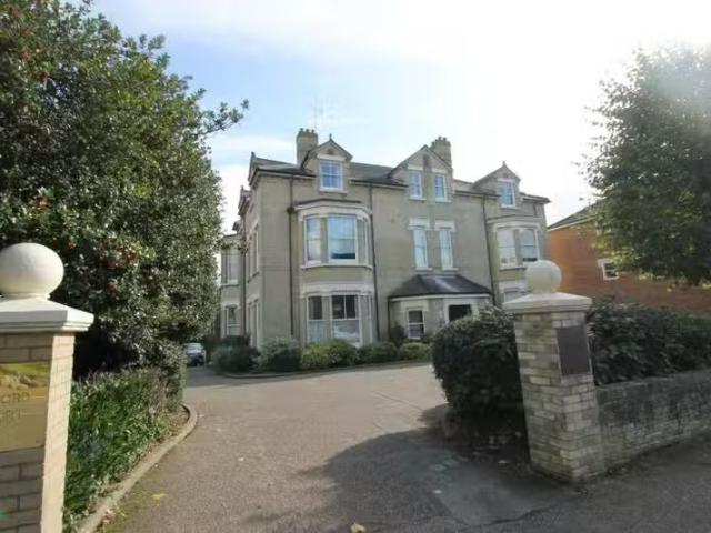 New 1 BA 1 bedroom flat for rent in Oxford Court, Oxford Road.