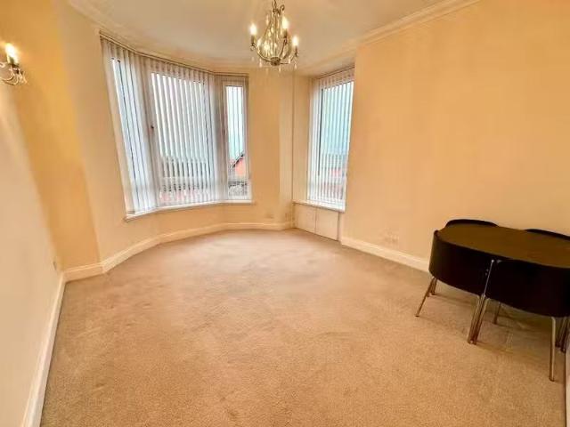 Deal! 1 BA 1 bedroom flat for rent in Maryhill Road, North Kel.