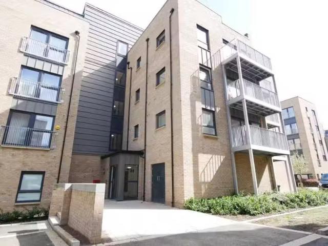 Cozy 1 BA 1 bedroom flat for rent in Shrubhill Walk, Leith Wal.