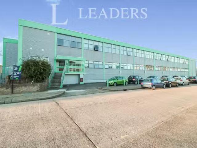 Charming 1 BA 1 bedroom flat for rent in Peartree House, South.