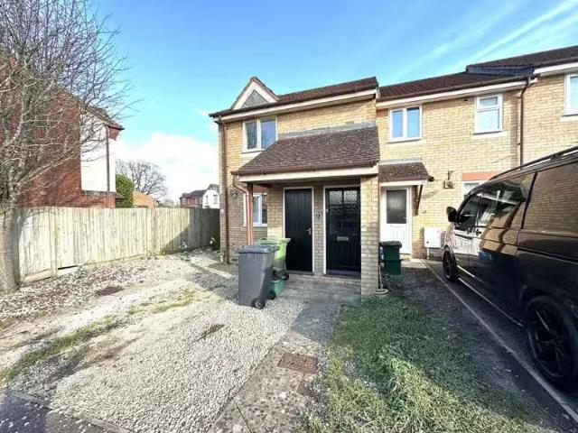 Deal! 1 BA 1 bedroom flat for rent in Redding Close, Quedgeley.