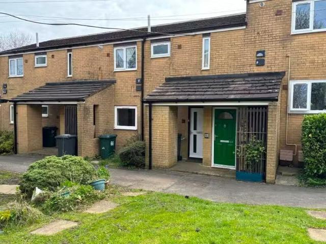 Deal! 1 BA 1 bedroom flat for rent in Ryedale Way, Bradford, W.