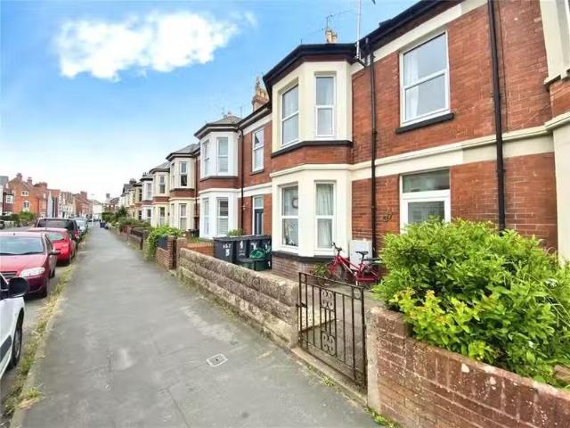 Deal! 1 BA 1 bedroom Flat to rent, Victoria Road, Exmouth, EX8.