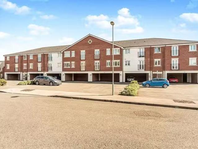 Just in! 1 BA 1 bedroom Flat to rent, Southgate Way, Dudley, D.