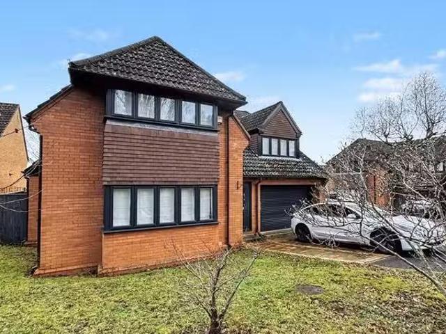 Just in! 1 BA 1 bedroom house for rent in The Grange The Grang.