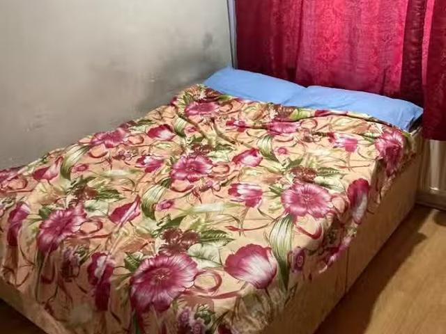 Unique 1 BA 1 bedroom house share for rent in Eton Road, Ilfor.