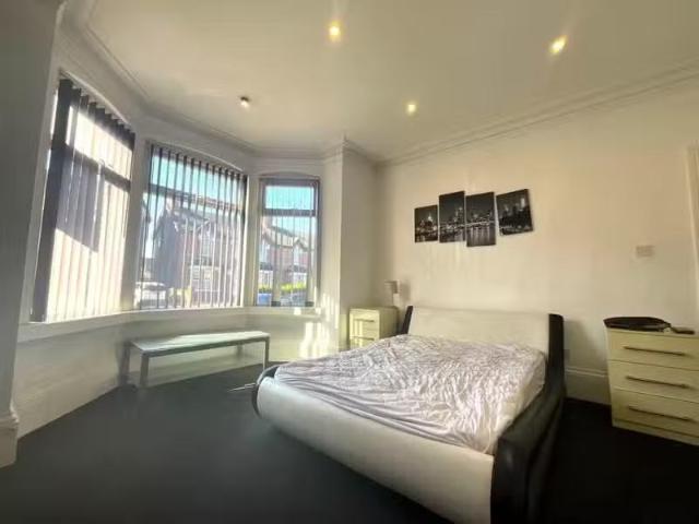Rental! 1 BA 1 bedroom house share for rent in Room 1, Queens.