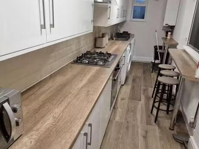 New 1 BA 1 bedroom house share for rent in Winifred Avenue, Co.