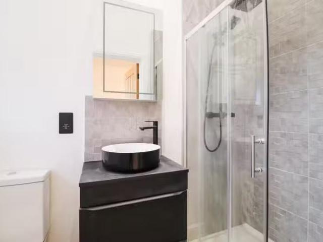 Charming 1 BA 1 bedroom property for rent in St Marys Road, Ma.