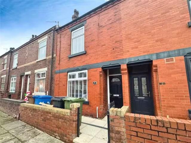 Cheap 1 BA 2 bedroom Mid Terrace House to rent, Mulgrave Stree.