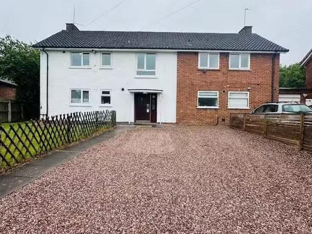 Just in! 1 BA 2 bedroom apartment for rent in Water Orton Lane.