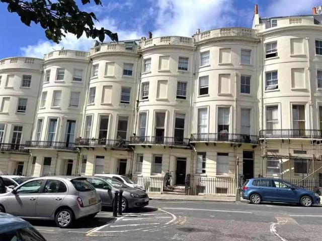Cheap 1 BA 2 bedroom apartment for rent in Brunswick Place, Ho.