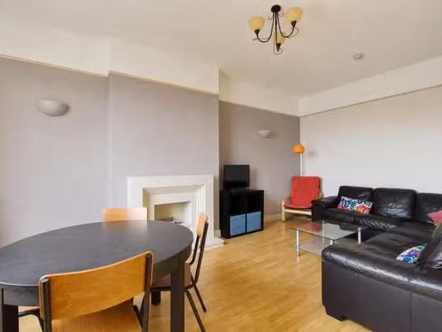 New 1 BA 2 bedroom apartment for rent in Clare Road, Cotham, B.
