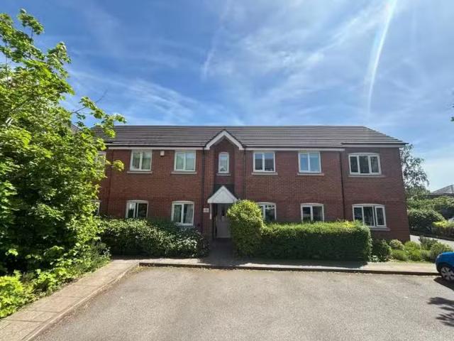 Deal! 1 BA 2 bedroom apartment for rent in Harbourne Close, Ke.