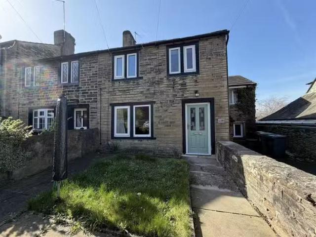 Cheap 1 BA 2 bedroom cottage for rent in Almondbury Bank, Almo.