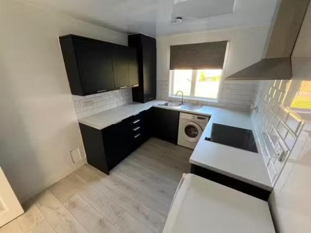 Unique 1 BA 2 bedroom flat for rent in Charleston Drive, Dunde.