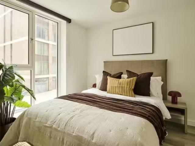 For Rent! 1 BA 2 bedroom flat for rent in Allegro, Exchange Sq.