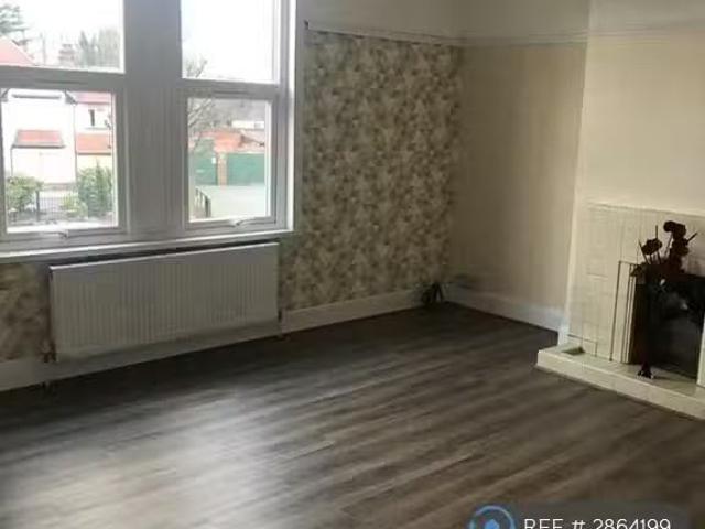 Charming 1 BA 2 bedroom flat for rent in Bearwood, Smethwick.
