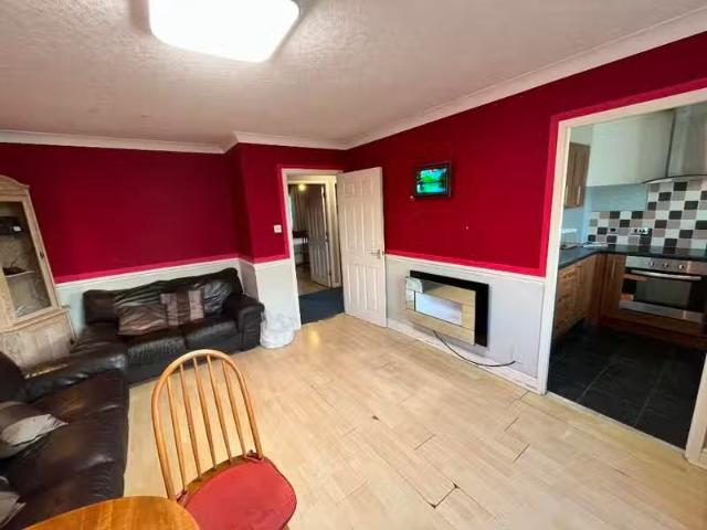 For Rent! 1 BA 2 bedroom flat for rent in Bellcroft, Birmingha.