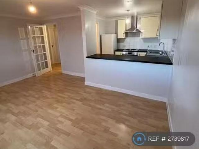 Unique 1 BA 2 bedroom flat for rent in Hall Street, Chelmsford.