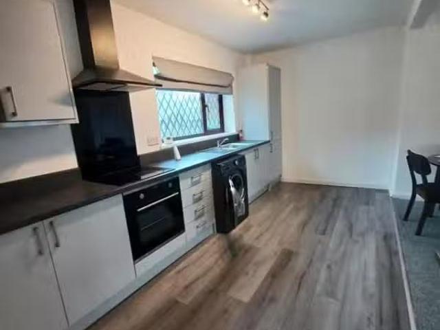 Unique 1 BA 2 bedroom property for rent in Wheatley Terrace, W.