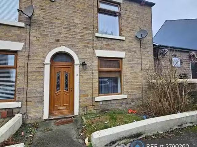 Charming 1 BA 2 bedroom semi detached house for rent in Harvey.