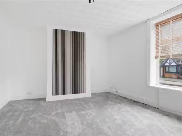Just in! 1 BA 2 bedroom terraced house for rent in Richmond Te.