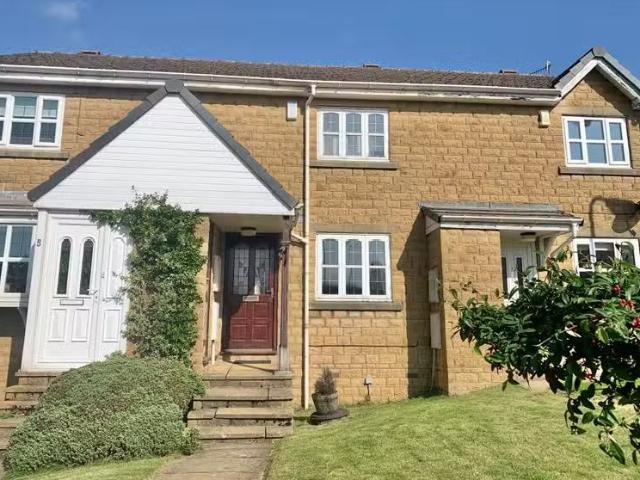 Deal! 1 BA 2 bedroom town house for rent in Low Wood, Wilsden.