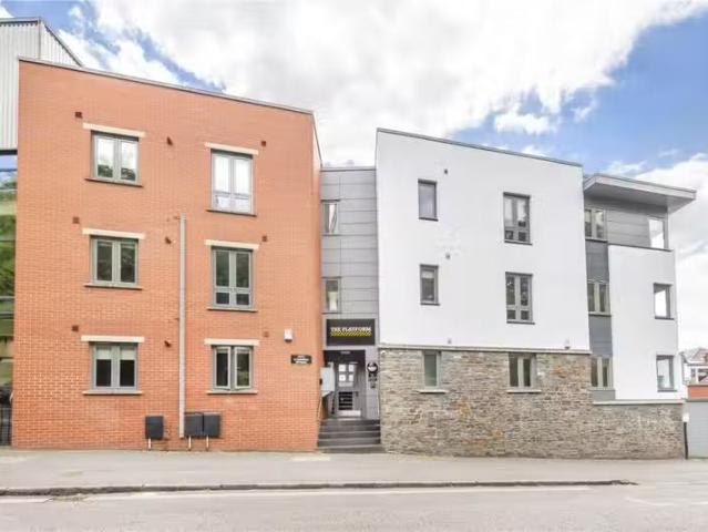 Just in! 1 BA 4 bedroom apartment for rent in The Platform, St.