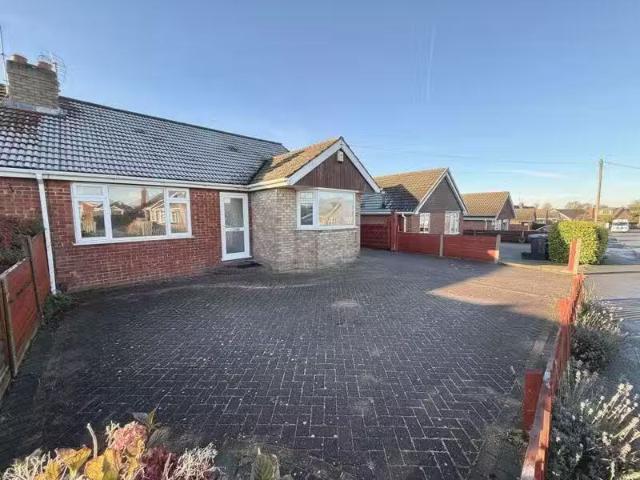 New 1 BA 4 bedroom semi detached house for rent in Chestnut Ro.
