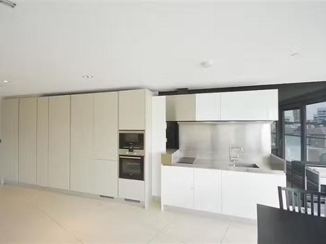 Charming 1 BA Studio flat for rent in Bezier Apartments, 91 Ci.