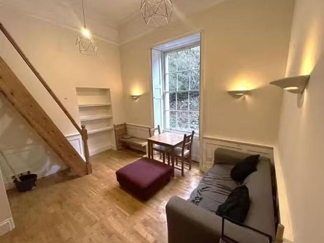 Deal! 1 BA Studio flat for rent in Hotwell Road, Bristol, BS8