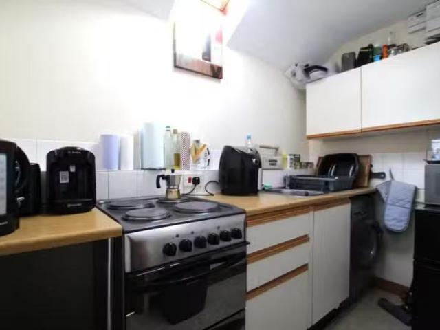 Charming 1 BA Studio flat for rent in Station Road, Swaffham B.