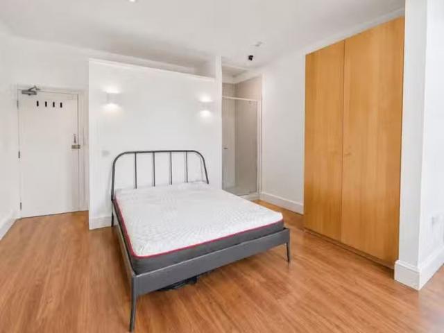 Rental! 1 BA Property for rent in Blenheim Road, Bristol, BS6