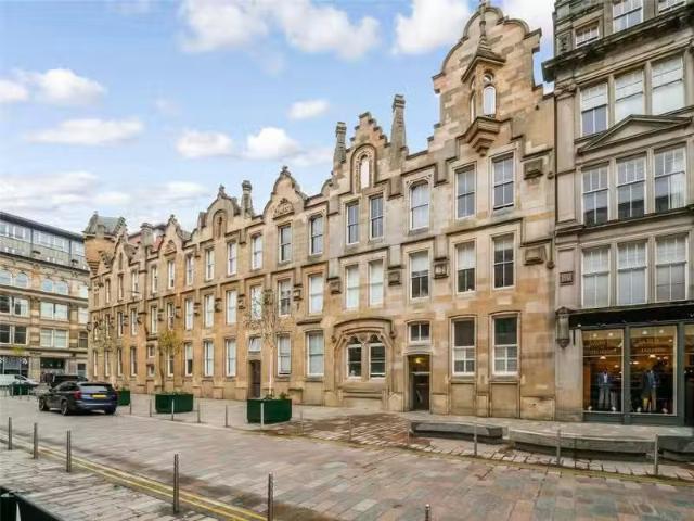 For Rent! 1 bedroom flat for rent in Brunswick Street, Glasgow.
