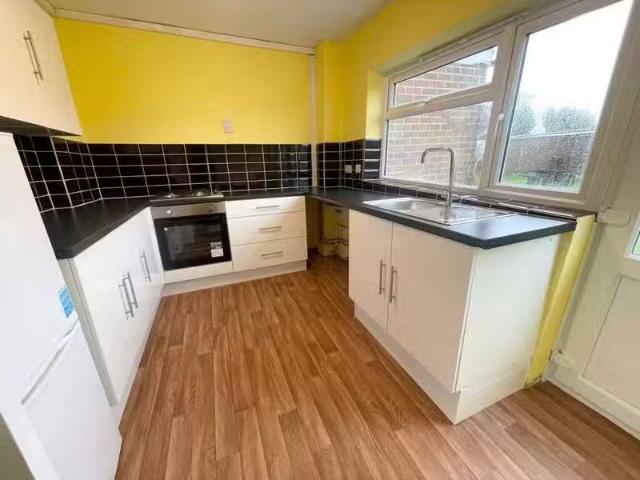Nice 1 bedroom flat for rent in Dawkins Road, Hamworthy, BH15