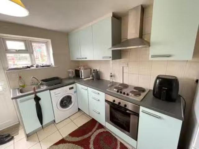 For Rent! 1 bedroom flat for rent in Hughenden Road, Hp13, HP13