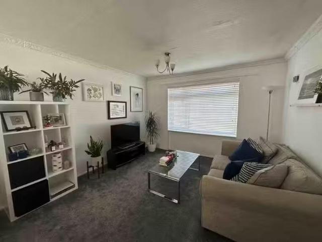 Nice 1 bedroom flat for rent in Leahurst Crescent, Harborne, B17