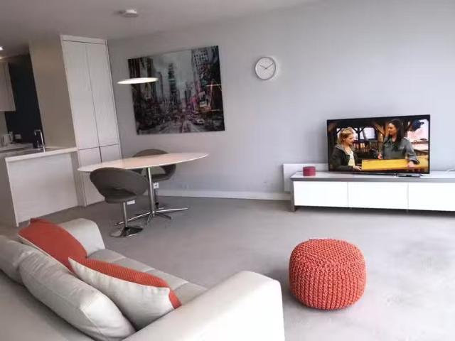 Nice 1 bedroom flat for rent in The Rotunda, New Street, Birm.