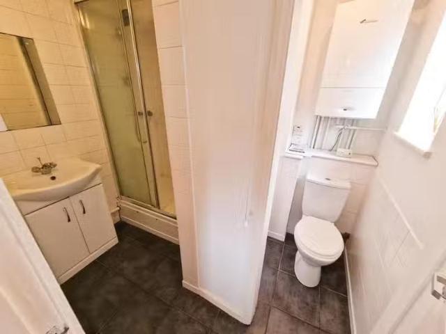 Rental! 1 bedroom flat for rent in Timbrell Street, TROWBRIDGE.