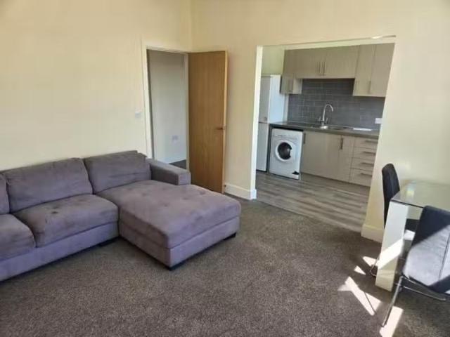 Unique 1 bedroom flat for rent in Town Centre, Hatfield, Hertf.