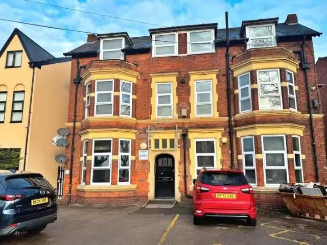 Cheap 1 bedroom flat for rent in Washwood Heath Road, B8 2UL, B8