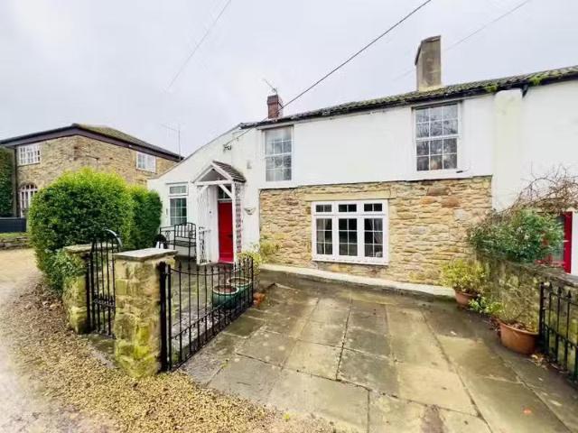New 1 bedroom flat for rent in Western Lodge Cottages Whitesmo.