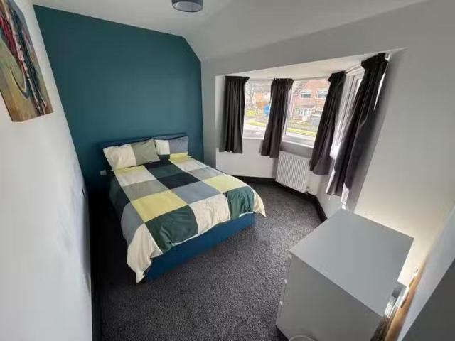 Rental! 1 bedroom house share for rent in HMO Room 4, 063 The.