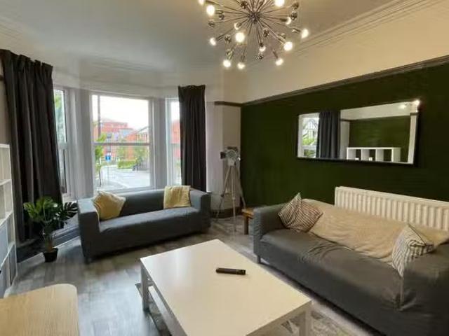 New 1 bedroom house share for rent in Raymond Street, Chester.
