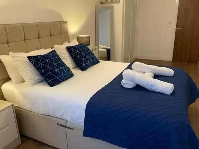 Rental! 1 BR Broad Street, Birmingham