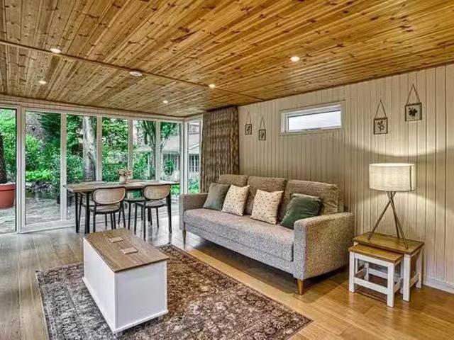 Nice 1 BR Daisy Bank Road