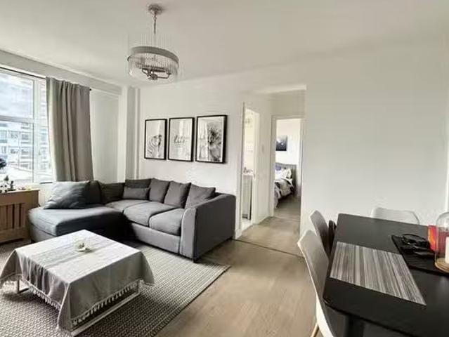 Cozy 1 BR Kendal Street